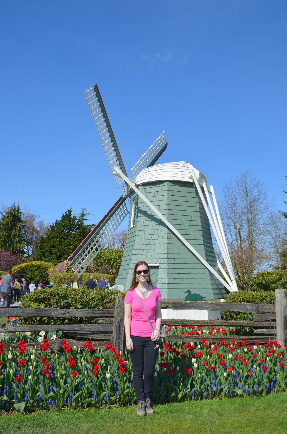 Roozengaarde Tulip Garden | The Happy Wonderer ~ ellen b.